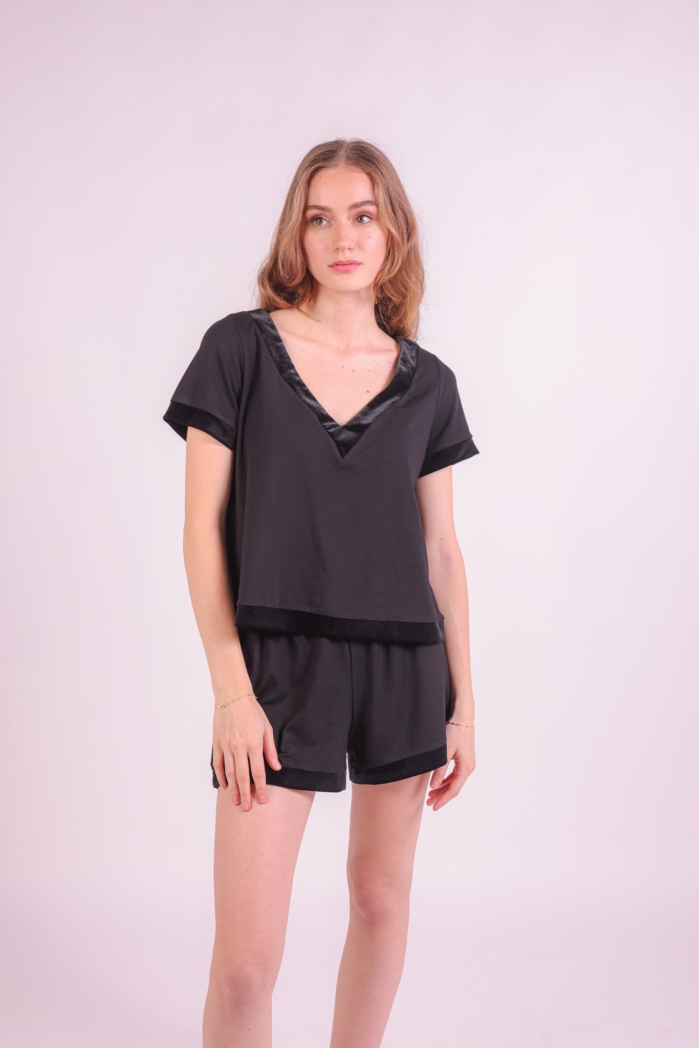 Velvet Dreams – Le Dodo Club